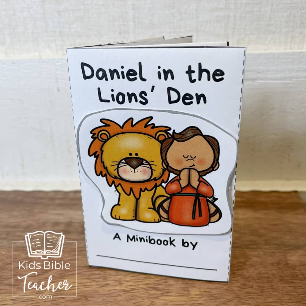 Daniel and the Lions Den Mini Book Bible Craft for Kids – Kids Bible ...